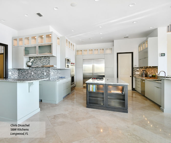 Modern Kitchen Cabinets - MasterBrand