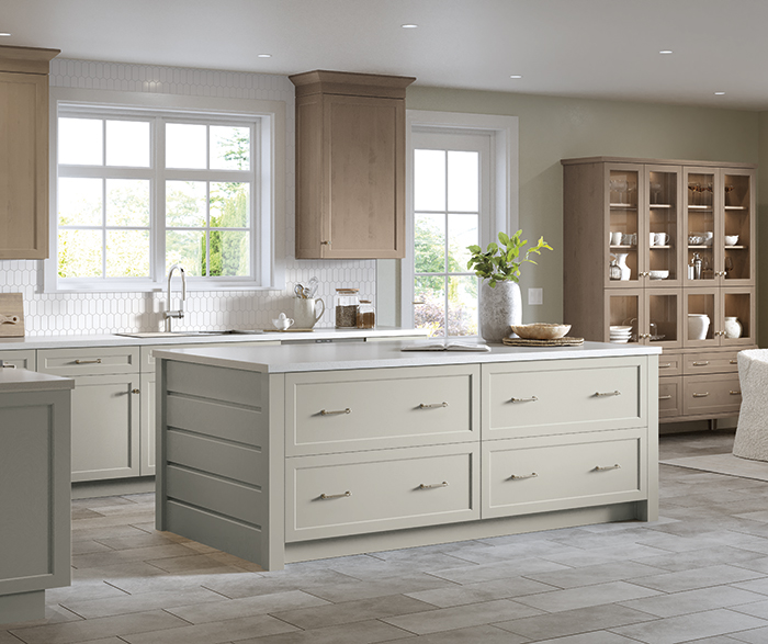 Frameless Transitional Kitchen Cabinets - MasterBrand